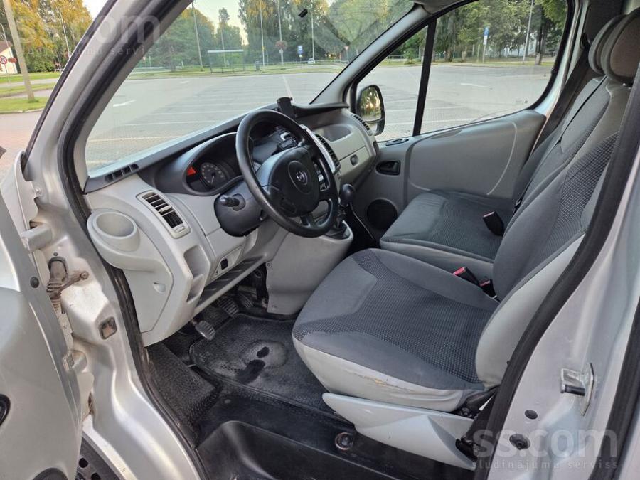 Pelēks Opel Vivaro 2011 Jelgava, ar dzinēja tilpumu 2.00 L un nobraukumu 343 tūkst. km par 3650 €, foto 11 vietnē AUTOMOTO.COM.LV