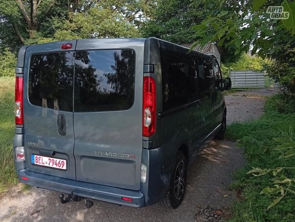 Grey Opel Vivaro 2011 in Vilnius, with an engine capacity of 2.00 L and mileage of 270 thousand km for 7999 €, photo 4 on AUTOMOTO.COM.LV