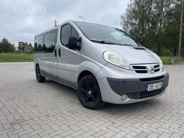 Grey Opel Vivaro 2012 in Kuldiga, with an engine capacity of 2.00 L and mileage of 243 thousand km for 14762 €, photo 1 on AUTOMOTO.COM.LV