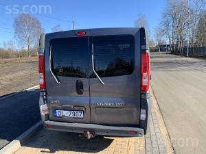 Grey Opel Vivaro 2013 in Riga, with an engine capacity of 2.00 L and mileage of 298 thousand km for 9900 €, photo 8 on AUTOMOTO.COM.LV