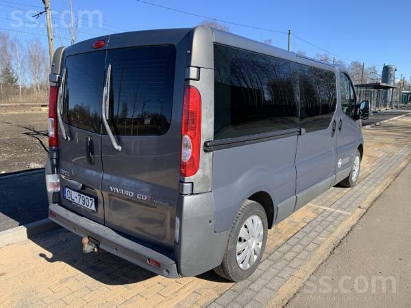 Grey Opel Vivaro 2013 in Riga, with an engine capacity of 2.00 L and mileage of 298 thousand km for 9900 €, photo 8 on AUTOMOTO.COM.LV