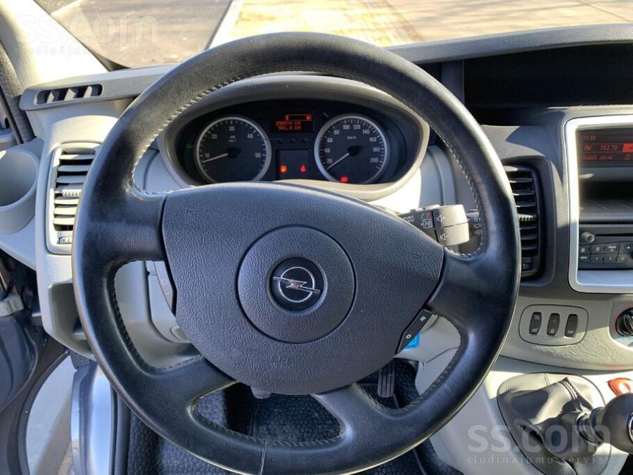 Grey Opel Vivaro 2013 in Riga, with an engine capacity of 2.00 L and mileage of 298 thousand km for 9900 €, photo 13 on AUTOMOTO.COM.LV
