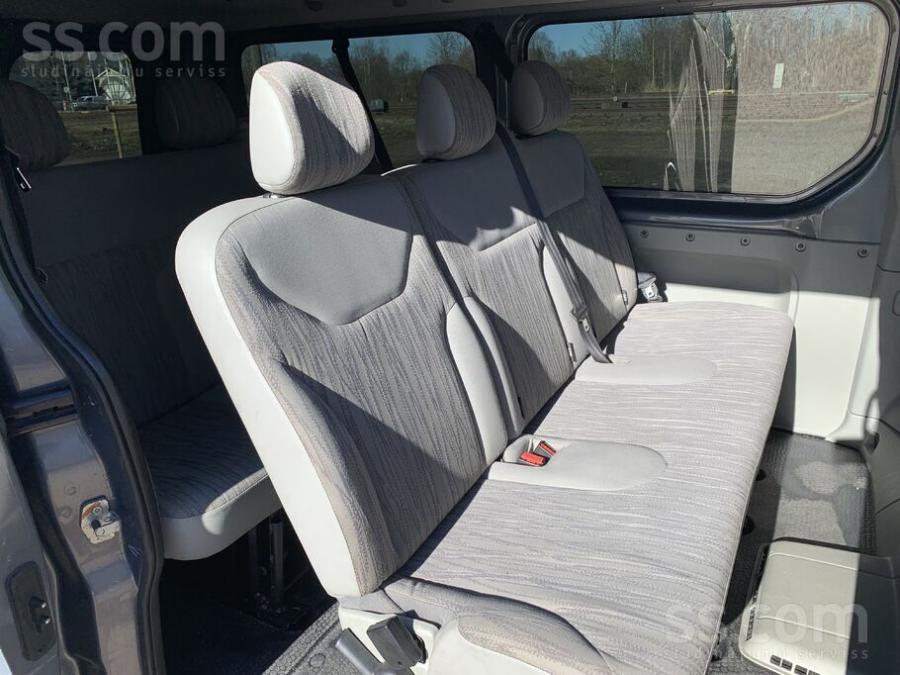 Grey Opel Vivaro 2013 in Riga, with an engine capacity of 2.00 L and mileage of 298 thousand km for 9900 €, photo 15 on AUTOMOTO.COM.LV