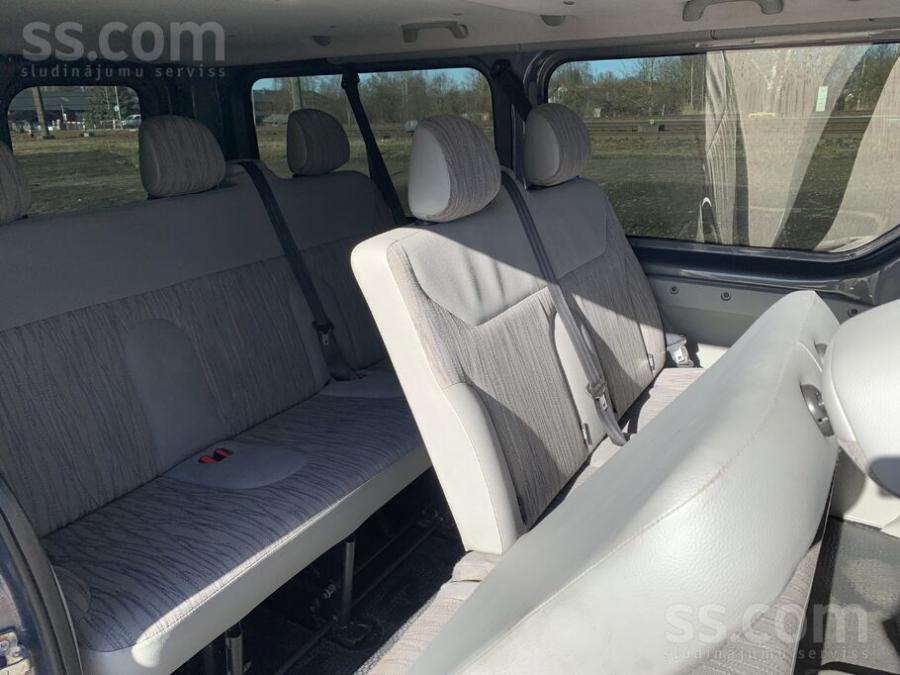 Grey Opel Vivaro 2013 in Riga, with an engine capacity of 2.00 L and mileage of 298 thousand km for 9900 €, photo 16 on AUTOMOTO.COM.LV