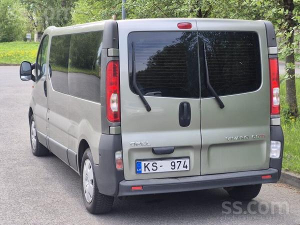 Pelēks Opel Vivaro 2013 Rīga, ar dzinēja tilpumu 2.00 L un nobraukumu 0 tūkst. km par 4350 €, foto 3 vietnē AUTOMOTO.COM.LV