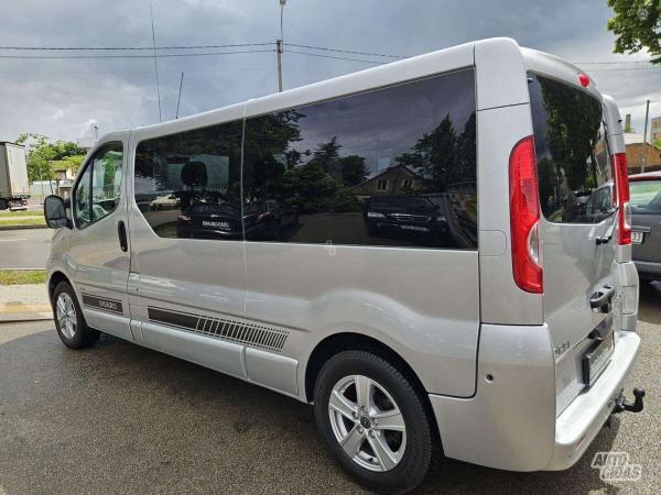 Pelēks Opel Vivaro 2013 Šauļi, ar dzinēja tilpumu 2.00 L un nobraukumu 244 tūkst. km par 11950 €, foto 5 vietnē AUTOMOTO.COM.LV
