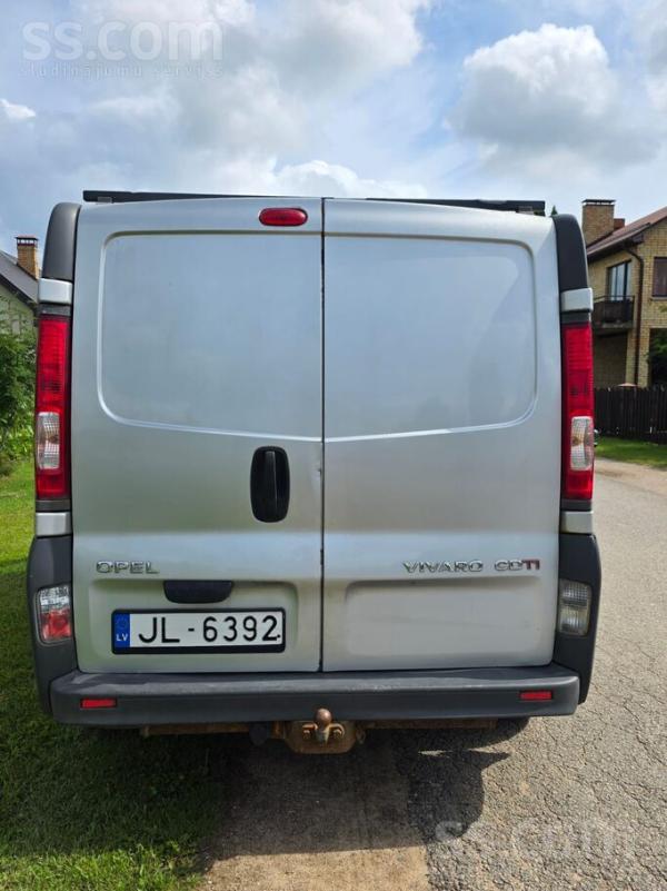 Pelēks Opel Vivaro 2013 Tukums, ar dzinēja tilpumu 2.00 L un nobraukumu 235 tūkst. km par 6500 €, foto 9 vietnē AUTOMOTO.COM.LV