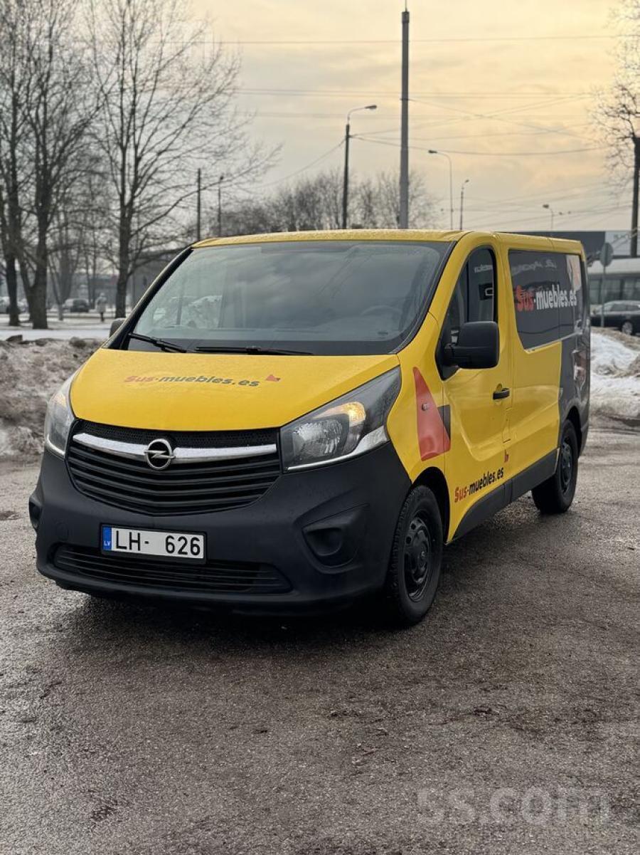 Grey Opel Vivaro 2015 in Riga, with an engine capacity of 1.60 L and mileage of 298 thousand km for 3690 €, photo 1 on AUTOMOTO.COM.LV