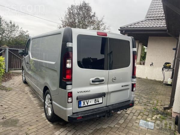 Pelēks Opel Vivaro 2015 Rīga, ar dzinēja tilpumu 1.60 L un nobraukumu 311 tūkst. km par 8350 €, foto 4 vietnē AUTOMOTO.COM.LV