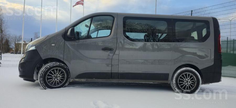 Grey Opel Vivaro 2016 in Jelgava, with an engine capacity of 1.60 L and mileage of 242 thousand km for 14500 €, photo 1 on AUTOMOTO.COM.LV