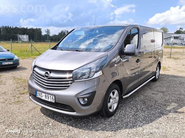 Pelēks Opel Vivaro 2016 Cēsis, ar dzinēja tilpumu 1.60 L un nobraukumu 229 tūkst. km par 9500 €, foto 2 vietnē AUTOMOTO.COM.LV