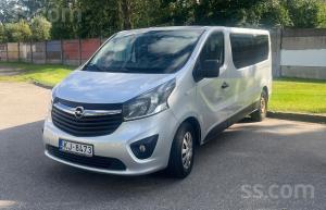 Grey Opel Vivaro 2016 in Riga, with an engine capacity of 1.60 L and mileage of 253 thousand km for 7200 €, photo 1 on AUTOMOTO.COM.LV