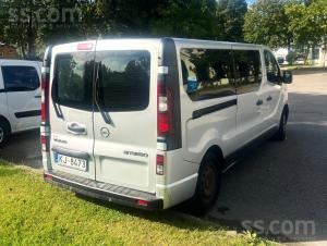 Grey Opel Vivaro 2016 in Riga, with an engine capacity of 1.60 L and mileage of 253 thousand km for 7200 €, photo 5 on AUTOMOTO.COM.LV