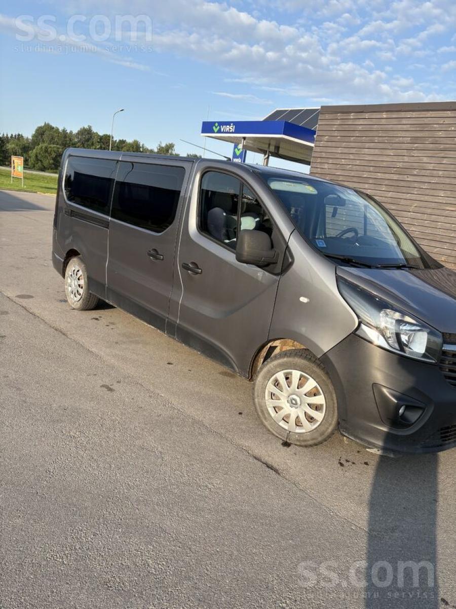 Pelēks Opel Vivaro 2017 Jelgava, ar dzinēja tilpumu 1.60 L un nobraukumu 409 tūkst. km par 10399 €, foto 3 vietnē AUTOMOTO.COM.LV