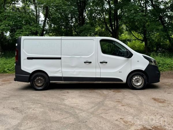 Grey Opel Vivaro 2017 in Riga, with an engine capacity of 1.60 L and mileage of 0 thousand km for 6799 €, photo 5 on AUTOMOTO.COM.LV
