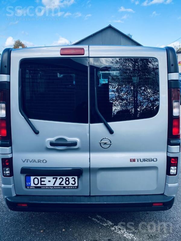 Grey Opel Vivaro 2017 in Ogre, with an engine capacity of 1.60 L and mileage of 294 thousand km for 10900 €, photo 7 on AUTOMOTO.COM.LV