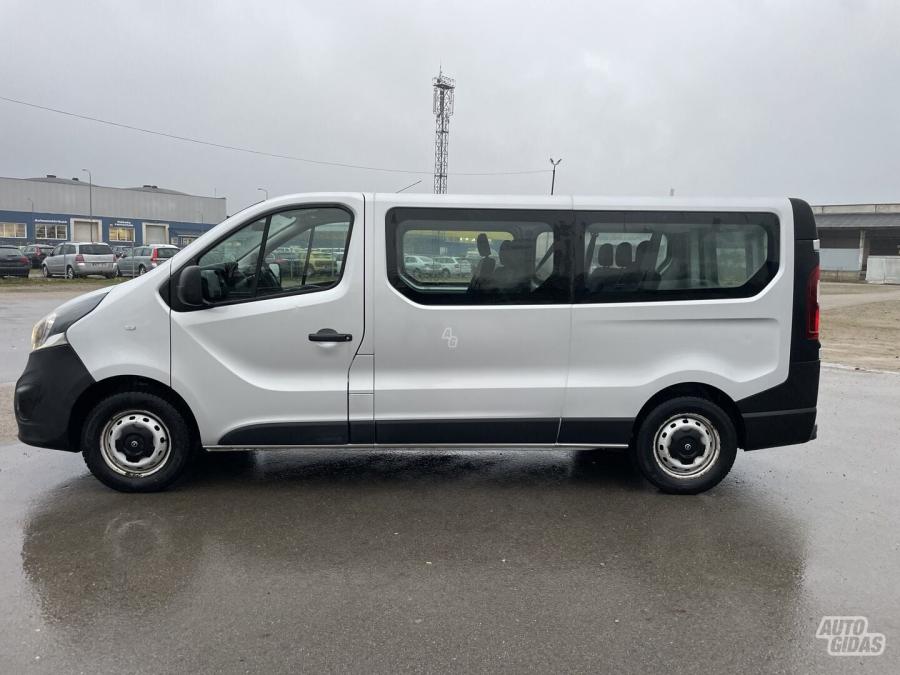 Pelēks Opel Vivaro 2018 Šauļi, ar dzinēja tilpumu 1.60 L un nobraukumu 190 tūkst. km par 11200 €, foto 2 vietnē AUTOMOTO.COM.LV