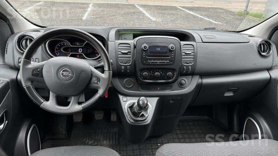 Pelēks Opel Vivaro 2018 Rīga, ar dzinēja tilpumu 1.60 L un nobraukumu 174 tūkst. km par 15200 €, foto 7 vietnē AUTOMOTO.COM.LV
