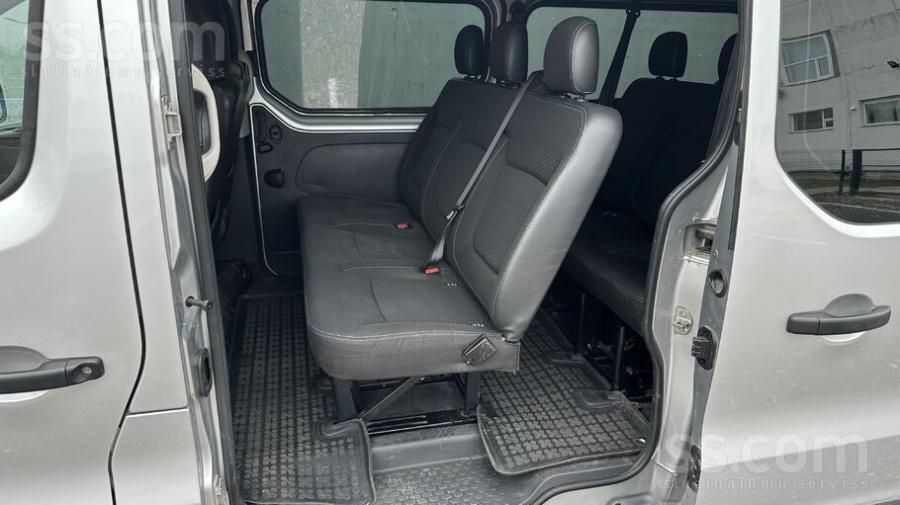 Pelēks Opel Vivaro 2018 Rīga, ar dzinēja tilpumu 1.60 L un nobraukumu 174 tūkst. km par 15200 €, foto 10 vietnē AUTOMOTO.COM.LV
