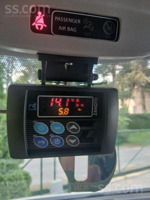 Grey Opel Vivaro 2018 in Riga, with an engine capacity of 1.60 L and mileage of 144 thousand km for 11000 €, photo 13 on AUTOMOTO.COM.LV