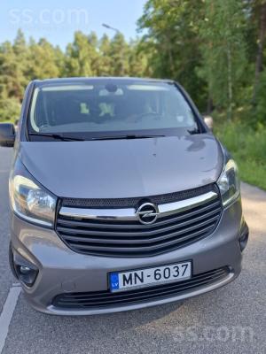 Pelēks Opel Vivaro 2018 Rīga, ar dzinēja tilpumu 1.60 L un nobraukumu 136 tūkst. km par 14900 €, foto 1 vietnē AUTOMOTO.COM.LV
