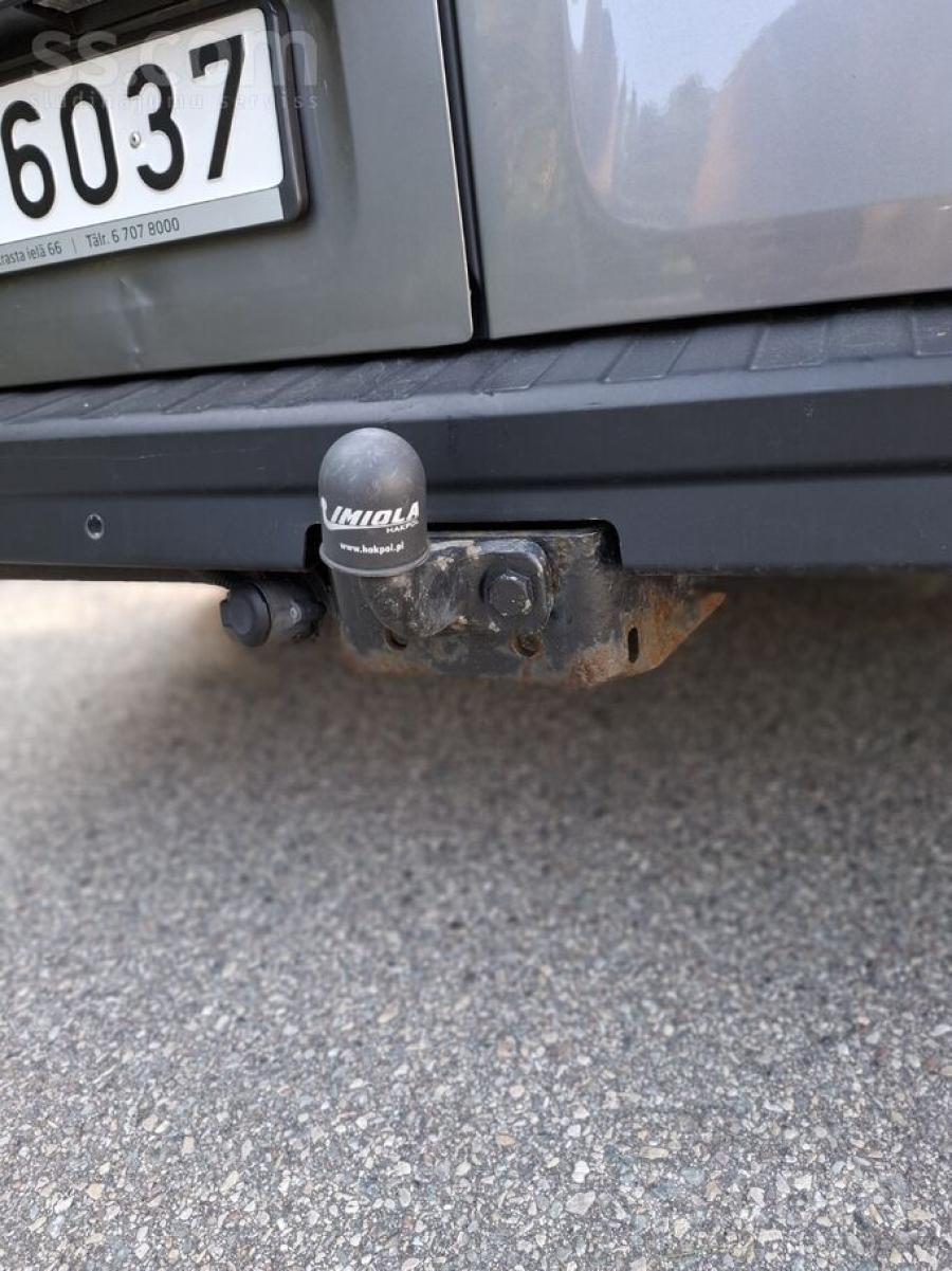 Pelēks Opel Vivaro 2018 Rīga, ar dzinēja tilpumu 1.60 L un nobraukumu 136 tūkst. km par 14900 €, foto 7 vietnē AUTOMOTO.COM.LV