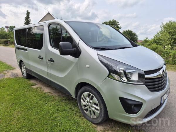 Grey Opel Vivaro 2019 in Saldus, with an engine capacity of 1.60 L and mileage of 265 thousand km for 12500 €, photo 3 on AUTOMOTO.COM.LV