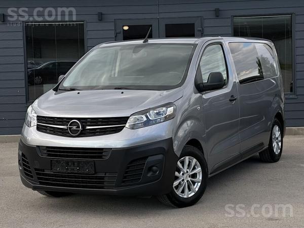 Pelēks Opel Vivaro 2022 Jelgava, ar dzinēja tilpumu 2.00 L un nobraukumu 130 tūkst. km par 21500 €, foto 3 vietnē AUTOMOTO.COM.LV