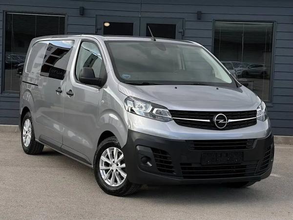Grey Opel Vivaro 2022 in Jelgava, with an engine capacity of 2.00 L and mileage of 130 thousand km for 21500 €, photo 1 on AUTOMOTO.COM.LV