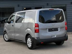Grey Opel Vivaro 2022 in Jelgava, with an engine capacity of 2.00 L and mileage of 130 thousand km for 21500 €, photo 3 on AUTOMOTO.COM.LV