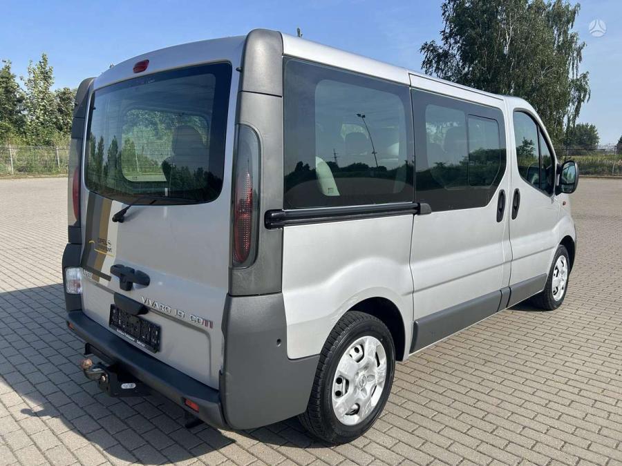 Pelēks Opel Vivaro 2005 Marijampole, ar dzinēja tilpumu 1.87 L un nobraukumu 276 tūkst. km par 4650 €, foto 6 vietnē AUTOMOTO.COM.LV