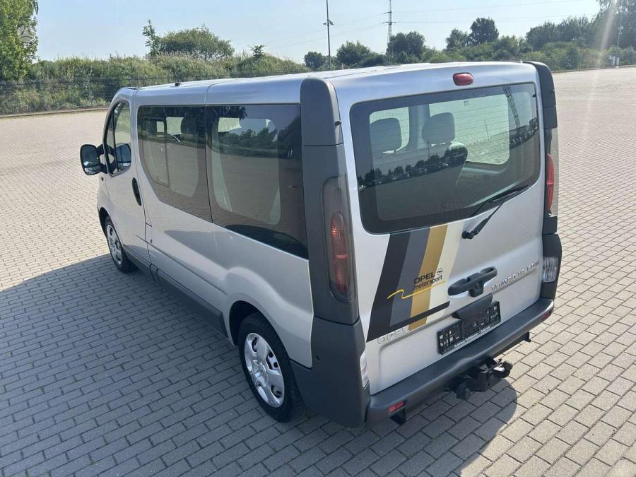 Pelēks Opel Vivaro 2005 Marijampole, ar dzinēja tilpumu 1.87 L un nobraukumu 276 tūkst. km par 4650 €, foto 9 vietnē AUTOMOTO.COM.LV