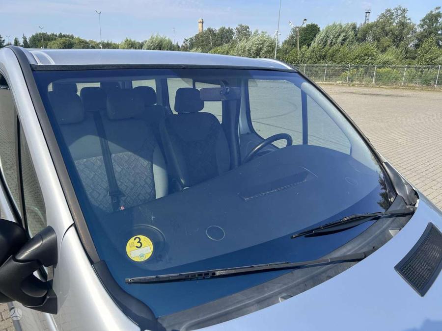 Pelēks Opel Vivaro 2005 Marijampole, ar dzinēja tilpumu 1.87 L un nobraukumu 276 tūkst. km par 4650 €, foto 17 vietnē AUTOMOTO.COM.LV