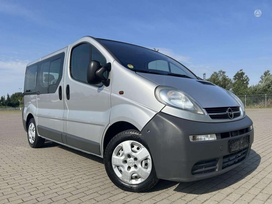Pelēks Opel Vivaro 2005 Marijampole, ar dzinēja tilpumu 1.87 L un nobraukumu 276 tūkst. km par 4650 €, foto 18 vietnē AUTOMOTO.COM.LV