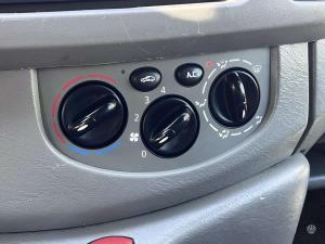 Grey Opel Vivaro 2005 in Vilnius, with an engine capacity of 1.87 L and mileage of 277 thousand km for 5700 €, photo 15 on AUTOMOTO.COM.LV