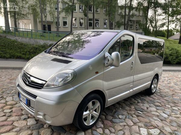 Grey Opel Vivaro 2007 in Utena, with an engine capacity of 2.00 L and mileage of 263 thousand km for 7950 €, photo 1 on AUTOMOTO.COM.LV
