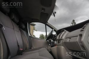 Grey Opel Vivaro 2007 in Riga, with an engine capacity of 2.00 L and mileage of 314 thousand km for 4490 €, photo 5 on AUTOMOTO.COM.LV