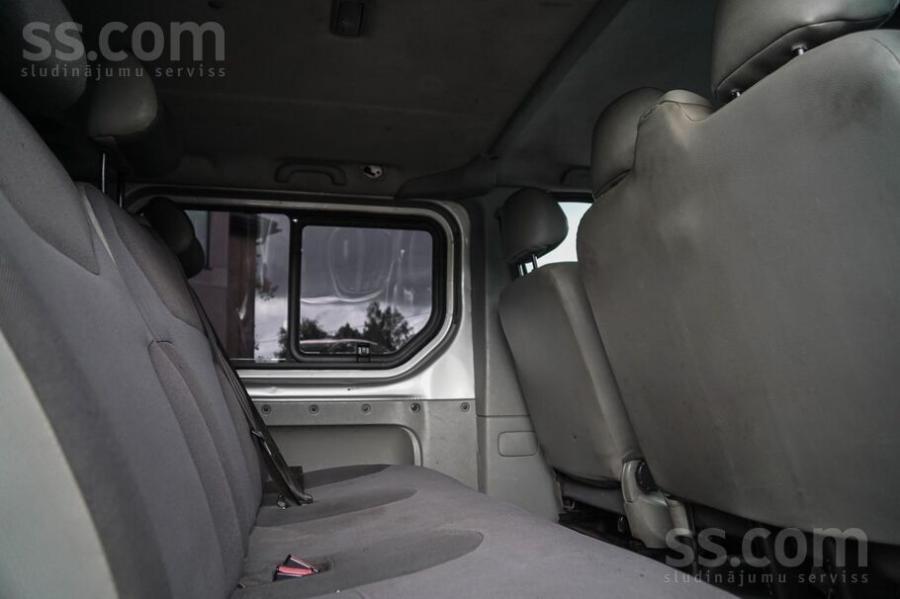 Grey Opel Vivaro 2007 in Riga, with an engine capacity of 2.00 L and mileage of 314 thousand km for 4490 €, photo 9 on AUTOMOTO.COM.LV