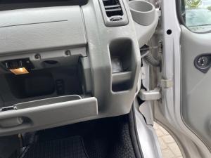 Grey Opel Vivaro 2007 in Riga, with an engine capacity of 2.00 L and mileage of 337 thousand km for 4800 €, photo 11 on AUTOMOTO.COM.LV