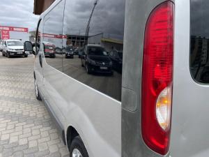 Grey Opel Vivaro 2007 in Riga, with an engine capacity of 2.00 L and mileage of 337 thousand km for 4800 €, photo 18 on AUTOMOTO.COM.LV