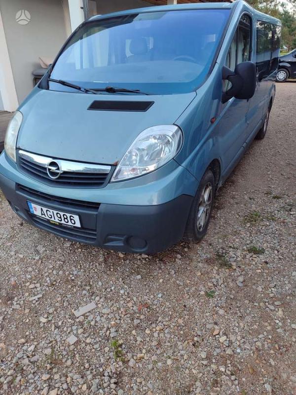 Grey Opel Vivaro 2007 in Nemencine, with an engine capacity of 2.00 L and mileage of 480 thousand km for 3600 €, photo 8 on AUTOMOTO.COM.LV