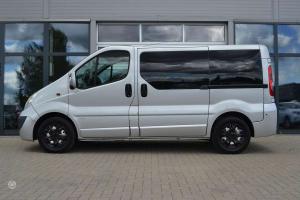 Grey Opel Vivaro 2010 in Vilnius, with an engine capacity of 2.00 L and mileage of 228 thousand km for 8500 €, photo 7 on AUTOMOTO.COM.LV