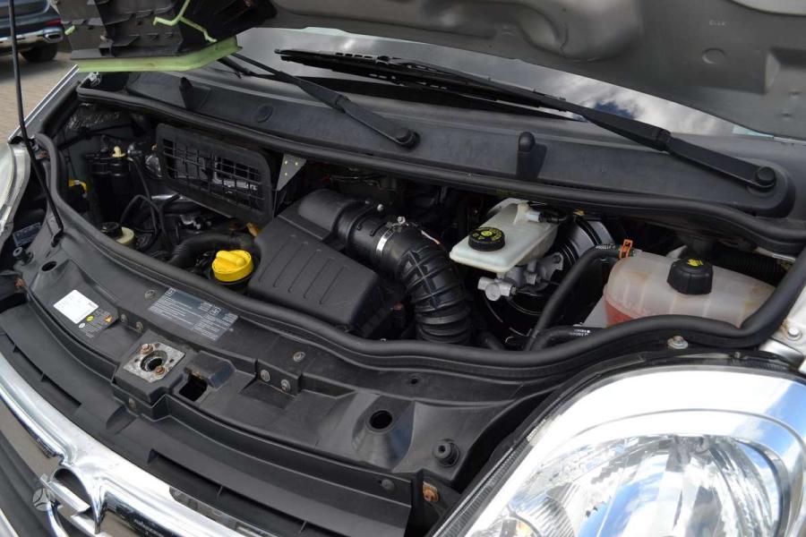 Grey Opel Vivaro 2010 in Vilnius, with an engine capacity of 2.00 L and mileage of 228 thousand km for 8500 €, photo 16 on AUTOMOTO.COM.LV
