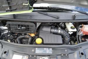 Grey Opel Vivaro 2010 in Vilnius, with an engine capacity of 2.00 L and mileage of 228 thousand km for 8500 €, photo 17 on AUTOMOTO.COM.LV
