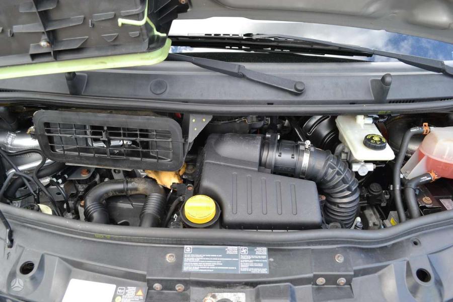 Grey Opel Vivaro 2010 in Vilnius, with an engine capacity of 2.00 L and mileage of 228 thousand km for 8500 €, photo 17 on AUTOMOTO.COM.LV