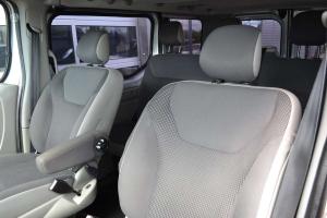 Grey Opel Vivaro 2010 in Vilnius, with an engine capacity of 2.00 L and mileage of 228 thousand km for 8500 €, photo 24 on AUTOMOTO.COM.LV