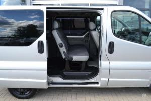 Grey Opel Vivaro 2010 in Vilnius, with an engine capacity of 2.00 L and mileage of 228 thousand km for 8500 €, photo 34 on AUTOMOTO.COM.LV