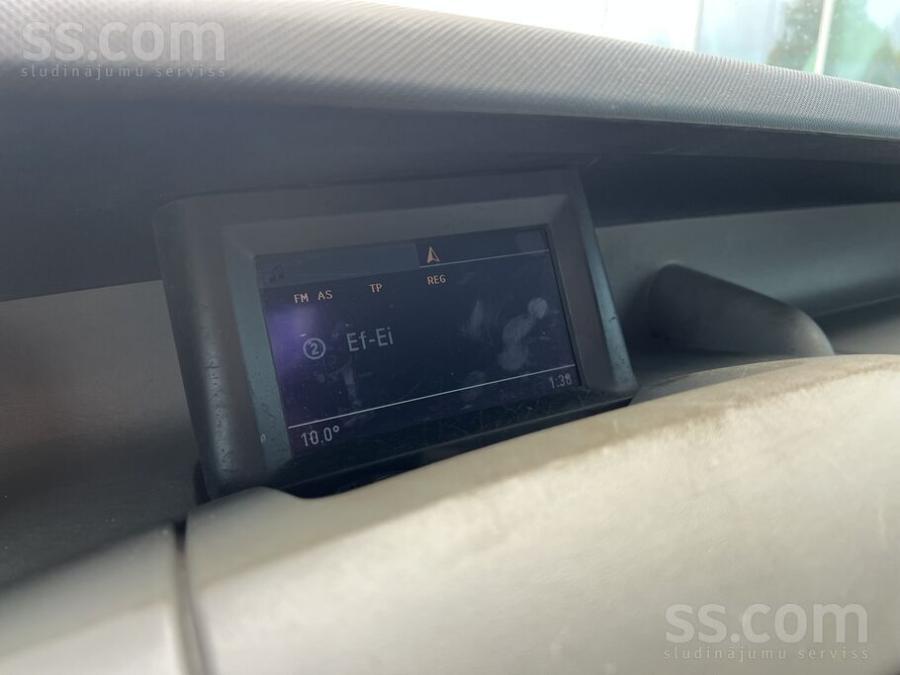 Grey Opel Vivaro 2010 in Rezekne, with an engine capacity of 2.50 L and mileage of 188 thousand km for 9790 €, photo 19 on AUTOMOTO.COM.LV
