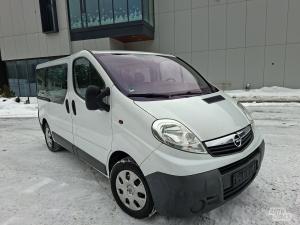 Pelēks Opel Vivaro 2011 Viļņa, ar dzinēja tilpumu 2.00 L un nobraukumu 155 tūkst. km par 7750 €, foto  vietnē AUTOMOTO.COM.LV