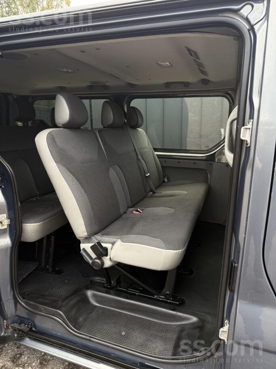 Pelēks Opel Vivaro 2011 Tallina, ar dzinēja tilpumu 2.00 L un nobraukumu 150 tūkst. km par 11900 €, foto 18 vietnē AUTOMOTO.COM.LV